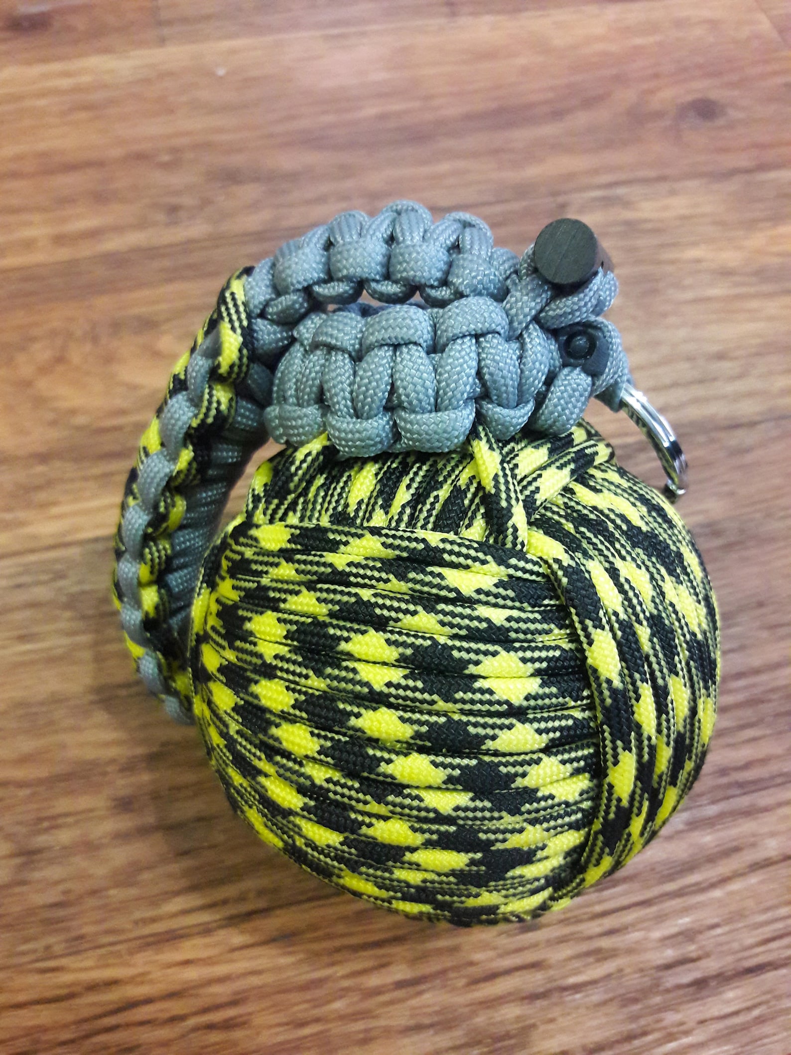 Survival Kit Paracord Grenade Emergency 30 Tool Bugout Keychain - Etsy