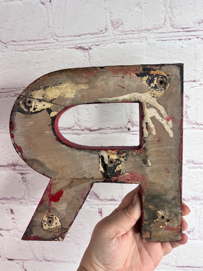 Antique Wooden Letter R, Trade Sign Letter R in Wood in Original ...