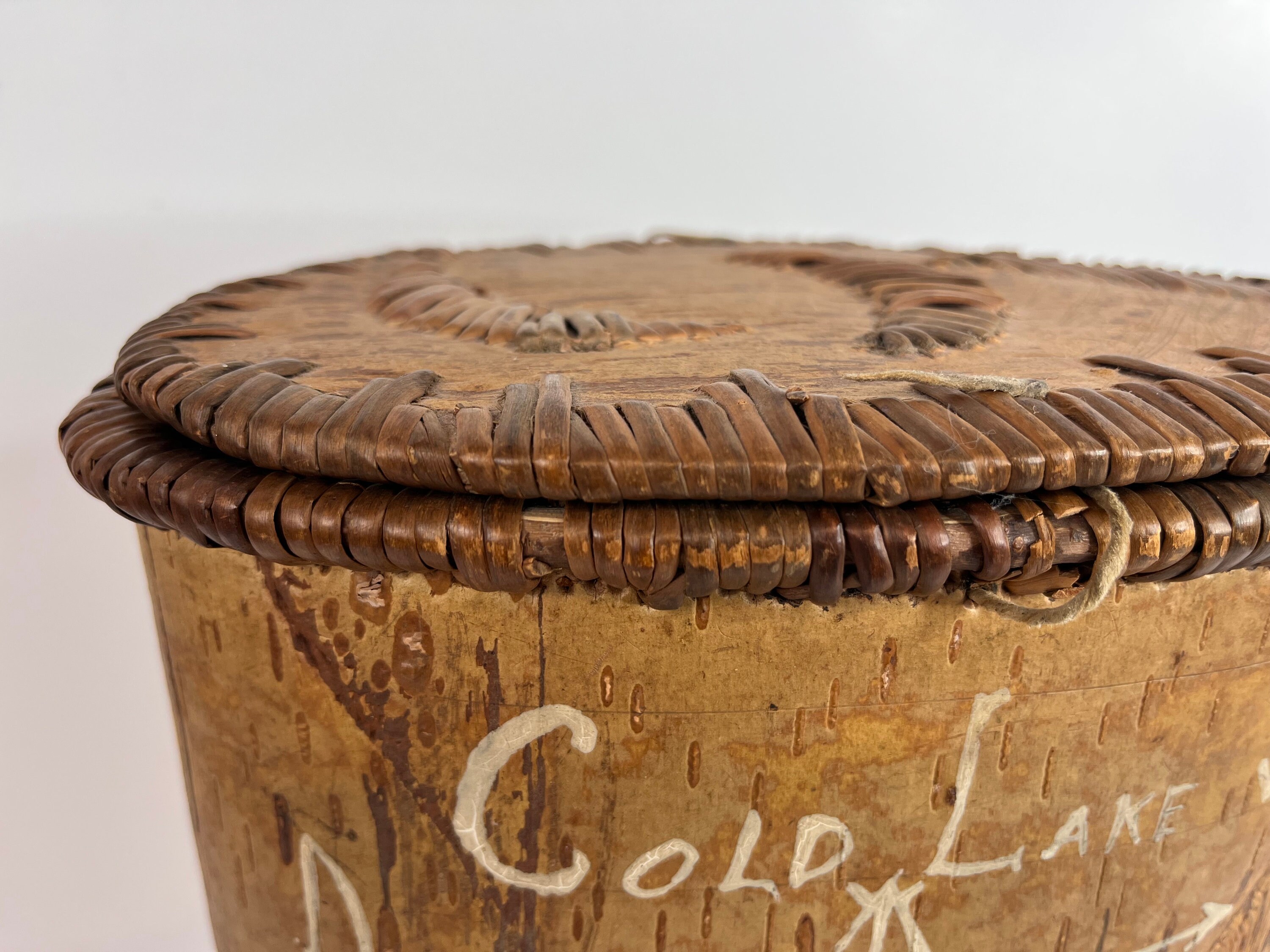 TARIFFS FREE * Vintage Native American Birch Bark Basket With Lid ...
