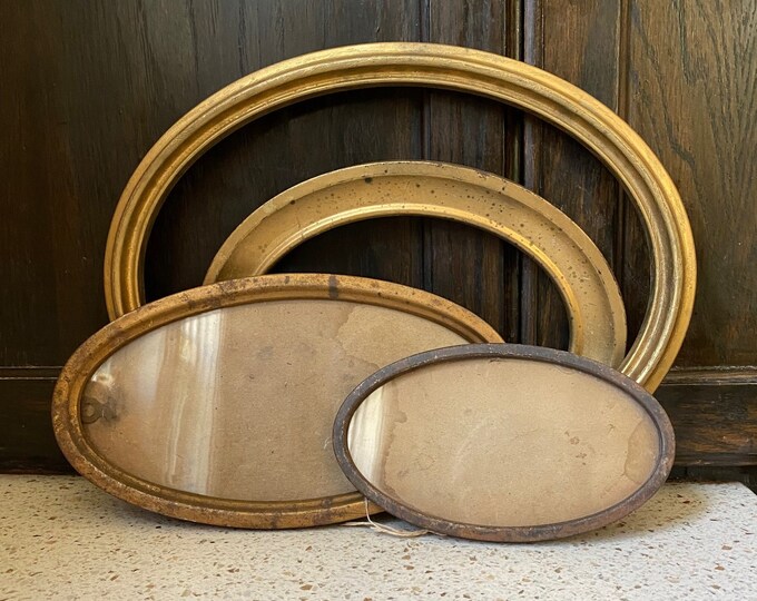 Old Oval Gold Frames. Victorian Distress Frames. Wall Art. Gold Metal ...