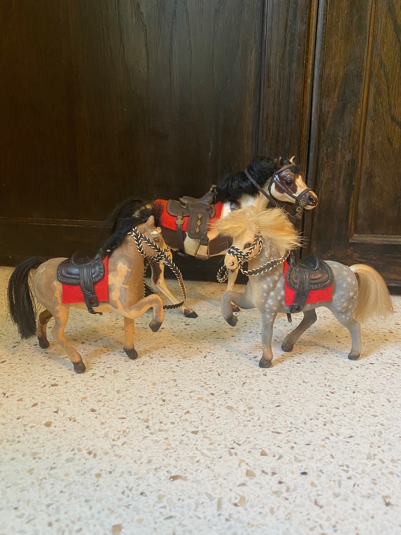 3 Toy Horses. Vintage Small Toy Horses. Felt Plastic Horses. - Etsy