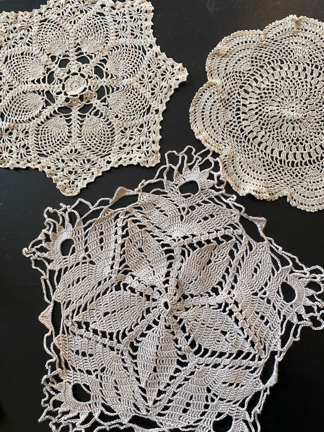 3 Hand White Ivory Doilies. Set of 3 Doilies. Victorian Dresser Table ...