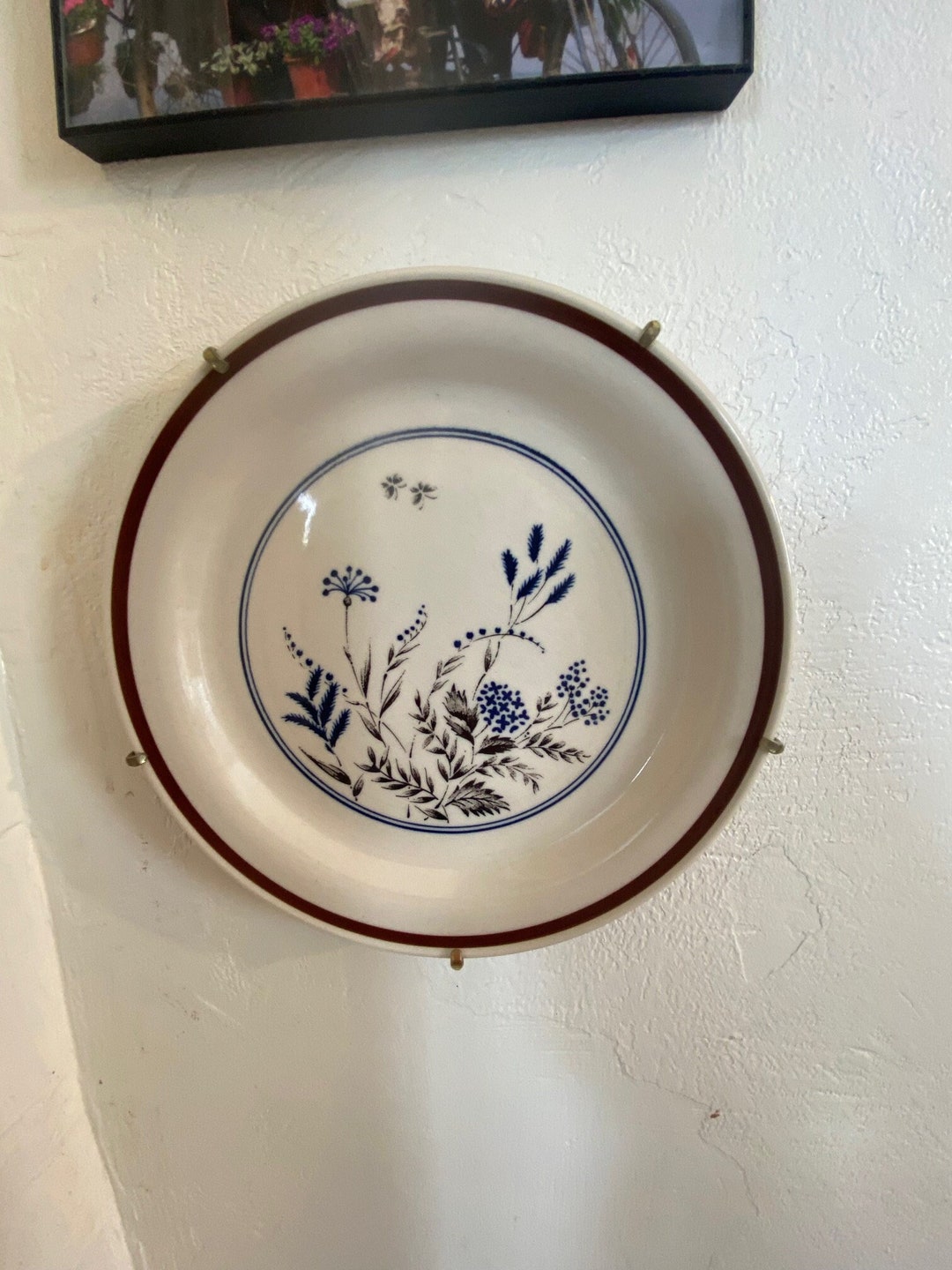 Wall Plate Hanger. High Quality Plate Hanger. No Scratch Plate Hanger ...