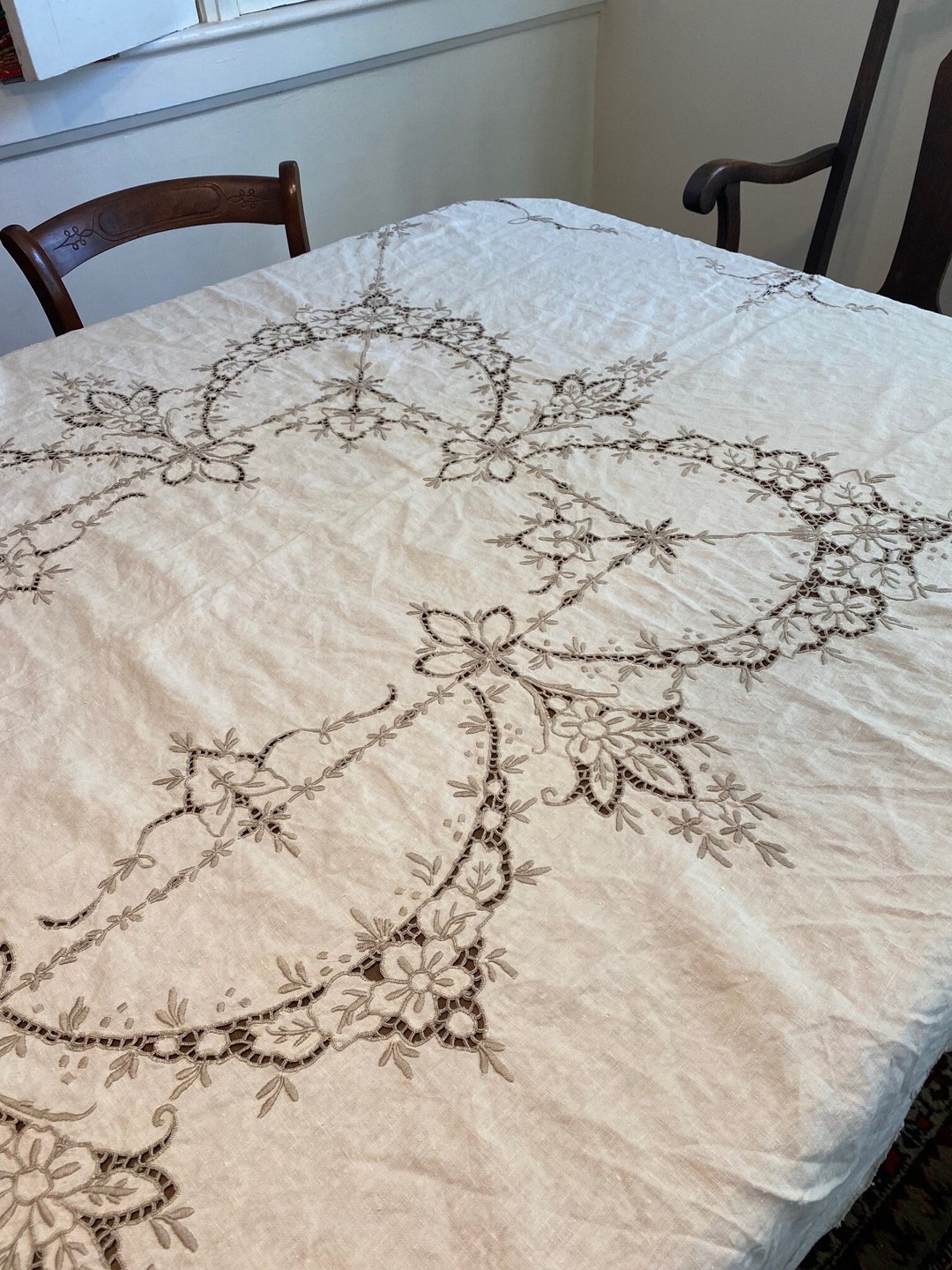 Linen Tablecloth. Embroidery Cutout Work Tablecloth/bed Cover. 66 X 100 ...