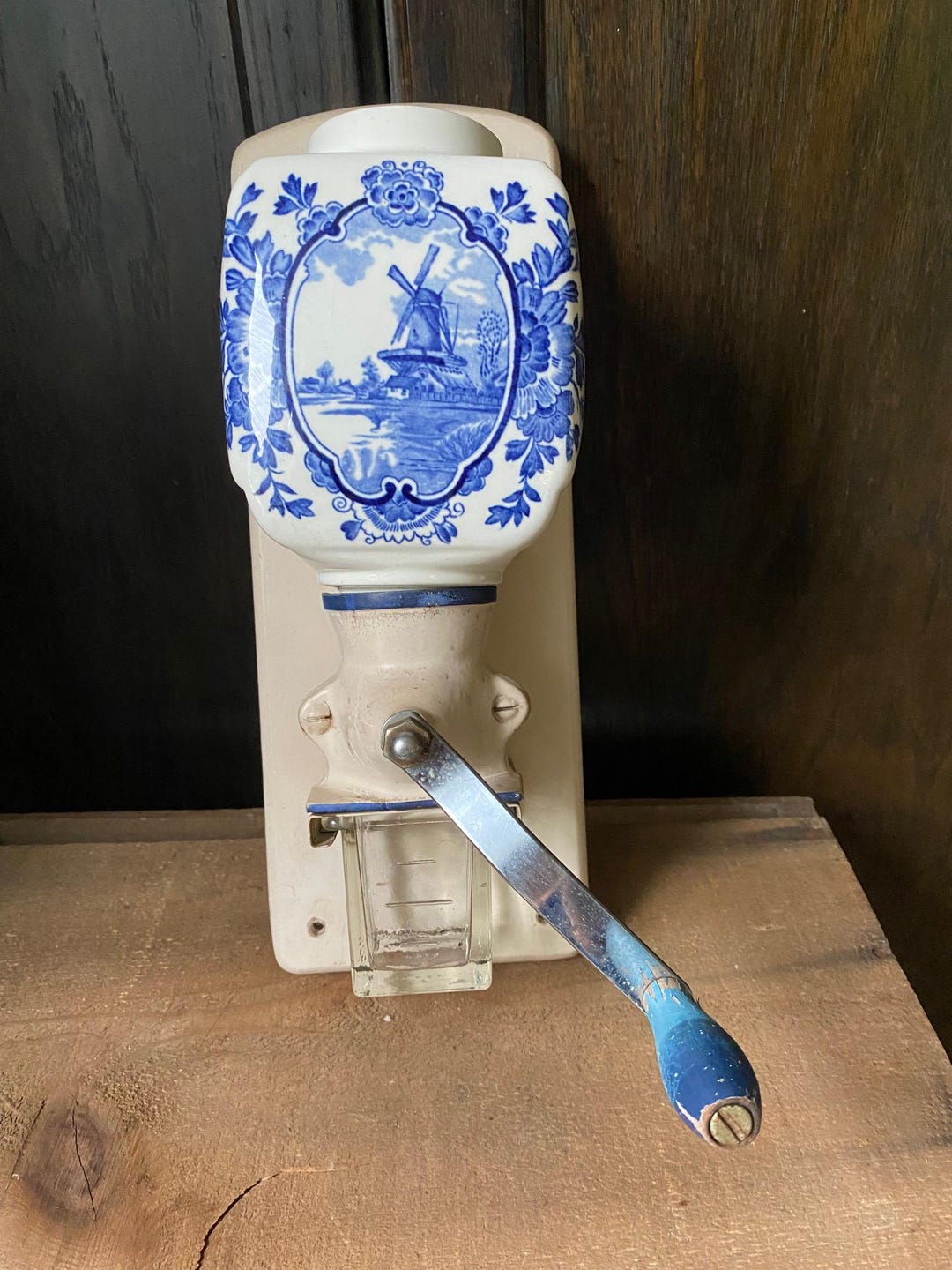 De Ve Delft Coffee Grinder. Vintage Blue White Dutch Coffee Grinder ...