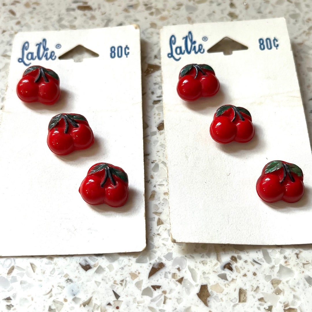 6 Vintage Cherry Buttons. Plastic Red Cherry Buttons. Lavie Buttons - Etsy