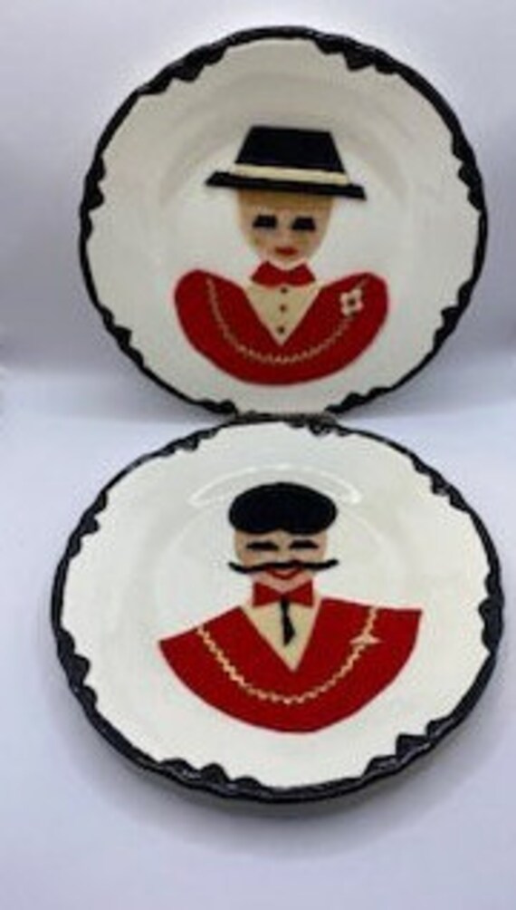 2 Wall Plates. Man Woman Victorian Fabric Plates. Vintage - Etsy