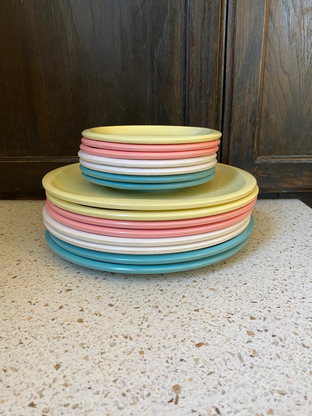 15 MCM Melmac Plates. Boontonware Colorful Plates. 1102-10 and 110-6 1/ ...