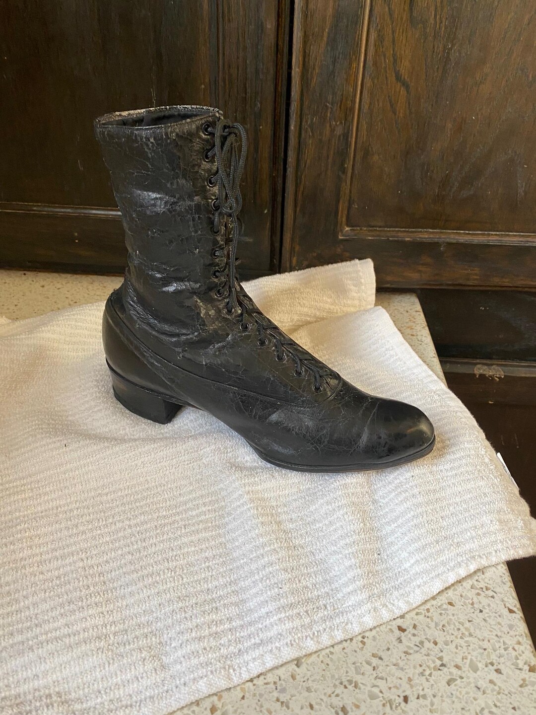 Victorian Woman Boot. Edwardian Steampunk Boot. Leather Lace-up Shoe ...