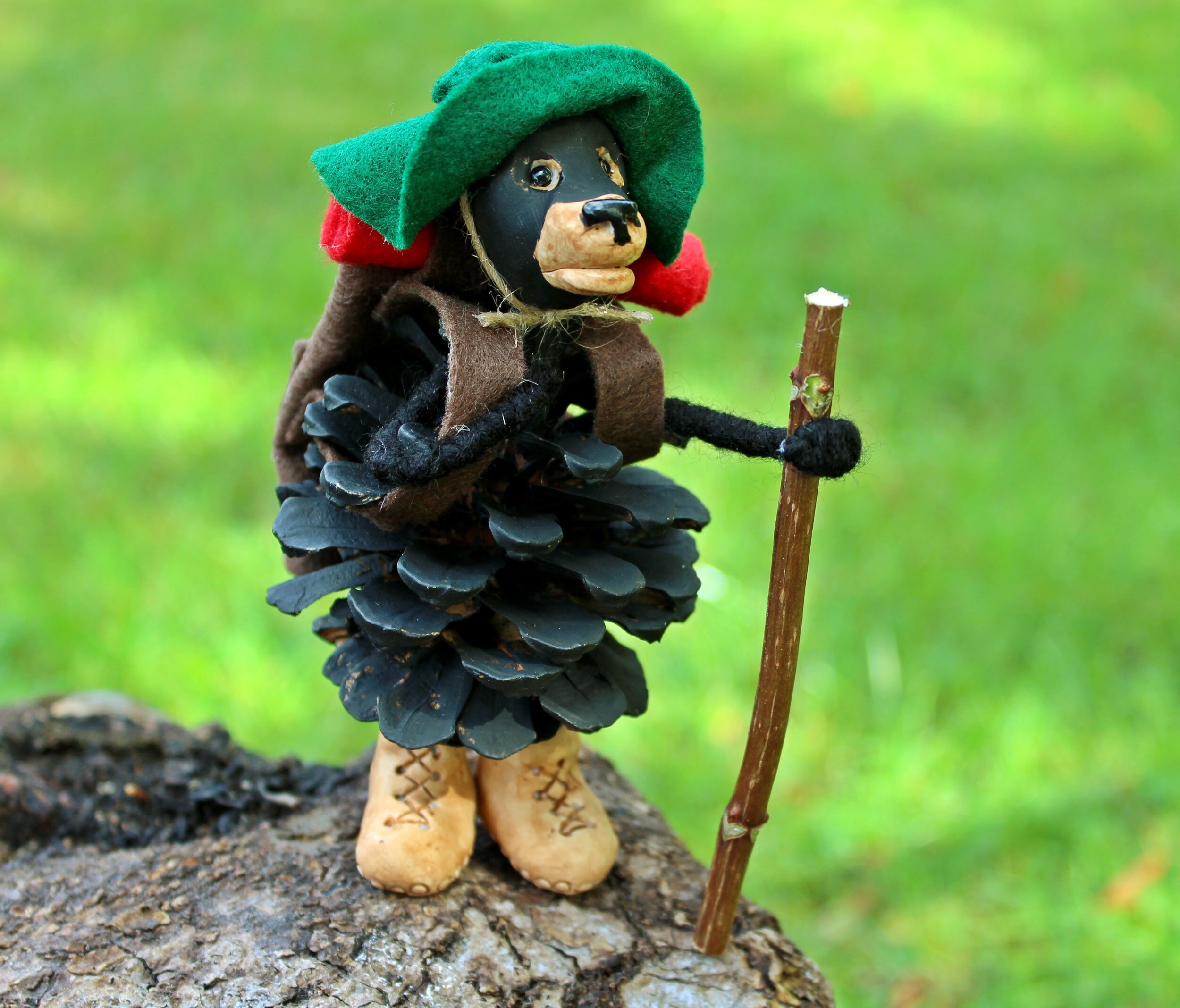 Hiking Black Bear Figurine, ADK 46R, Gift for a Hiker, Adirondack Black ...