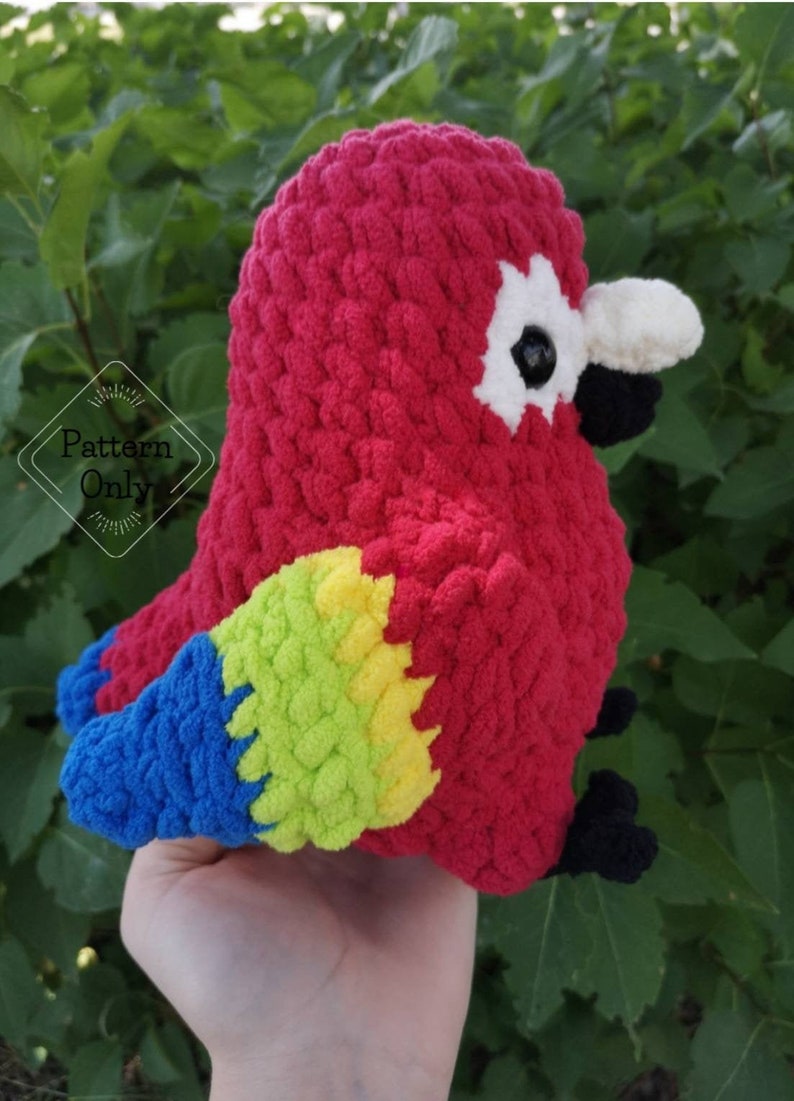 PATTERN/INSTRUCTIONS Scarlet Macaw Pattern, Bird Crochet Pattern ...