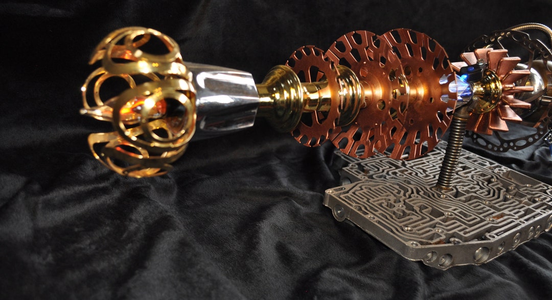 Ray Gun Rifle " HALO'S NIMBUS RAYGUN Rifle " Table Top Lamp Nightlight ...