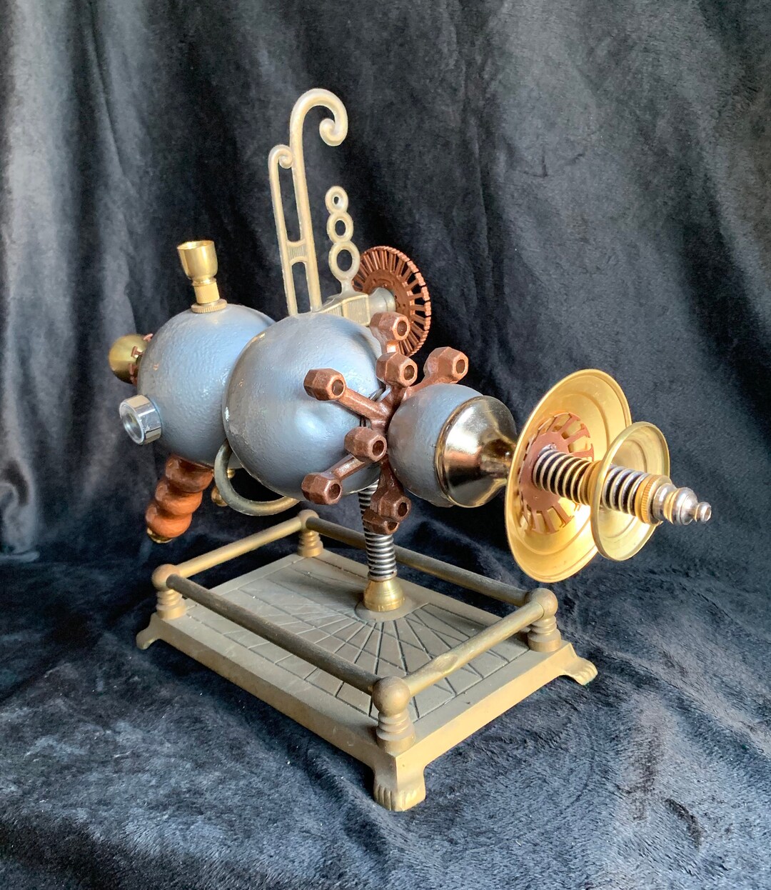 Smoking Ray Gun " Colossal Smoker Raygun Pipe " Table Top Steampunk Sci ...