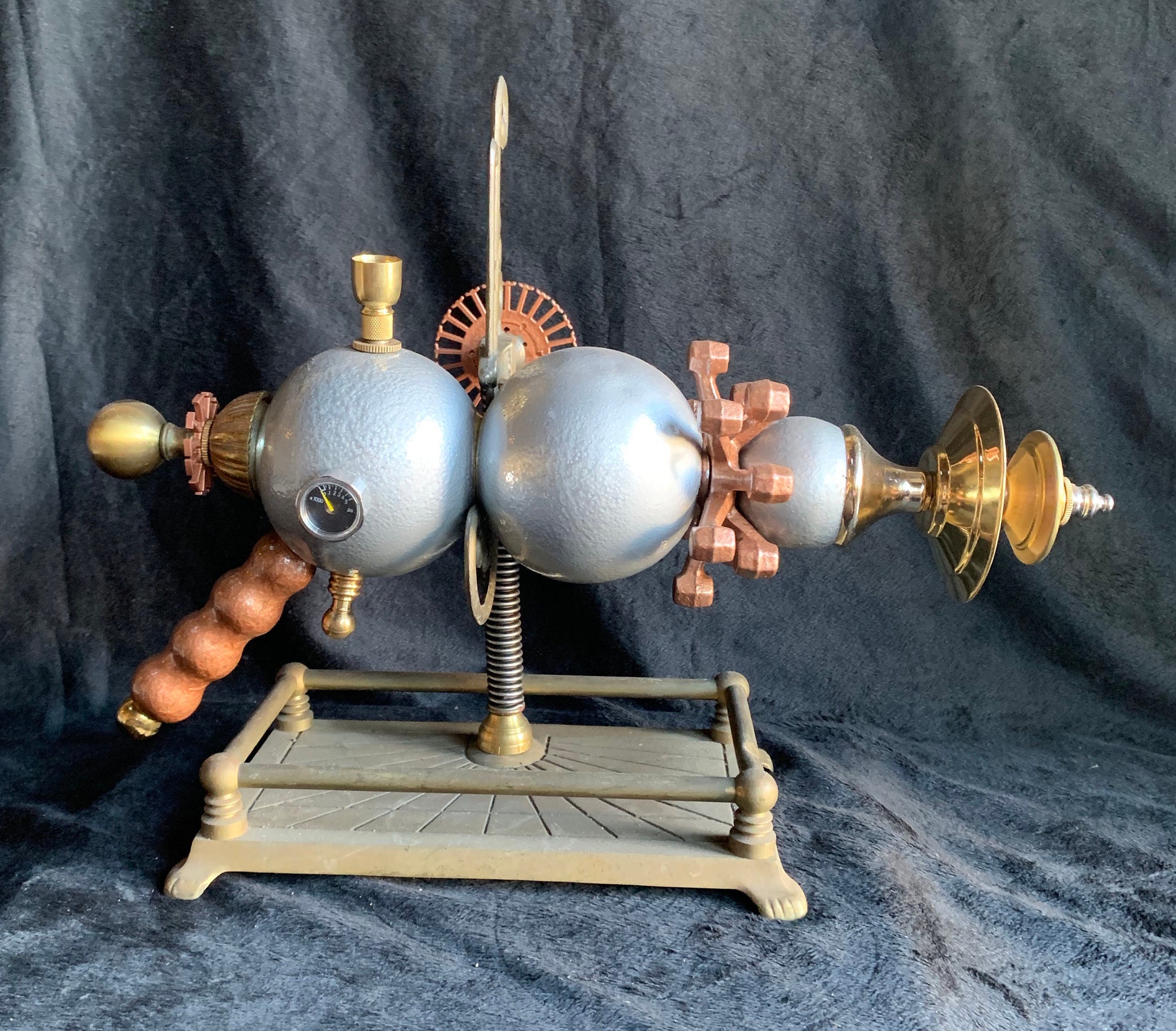 Smoking Ray Gun Colossal Smoker Raygun Pipe Table Top Steampunk Sci-fi ...