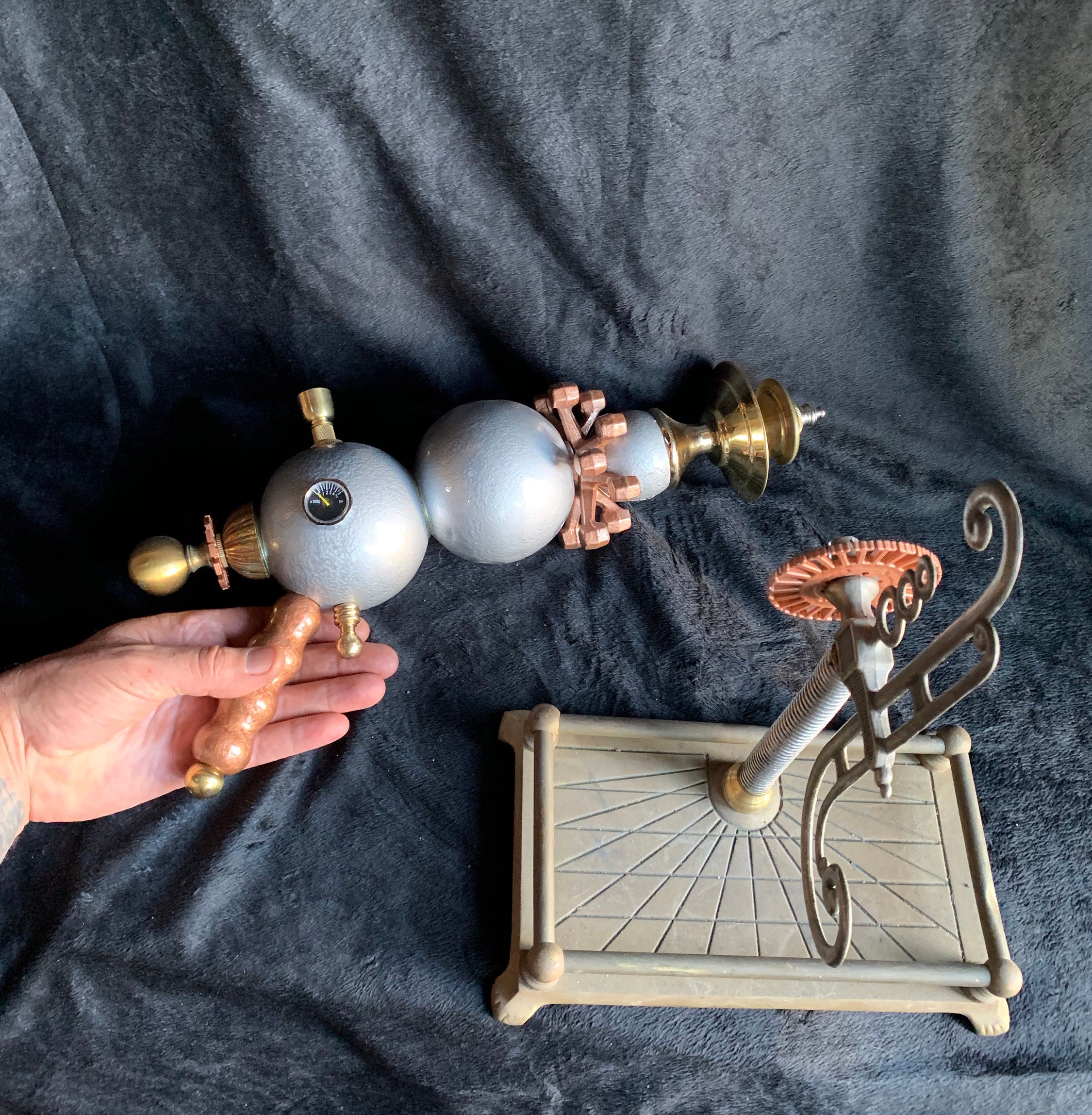 Smoking Ray Gun Colossal Smoker Raygun Pipe Table Top Steampunk Sci-fi ...