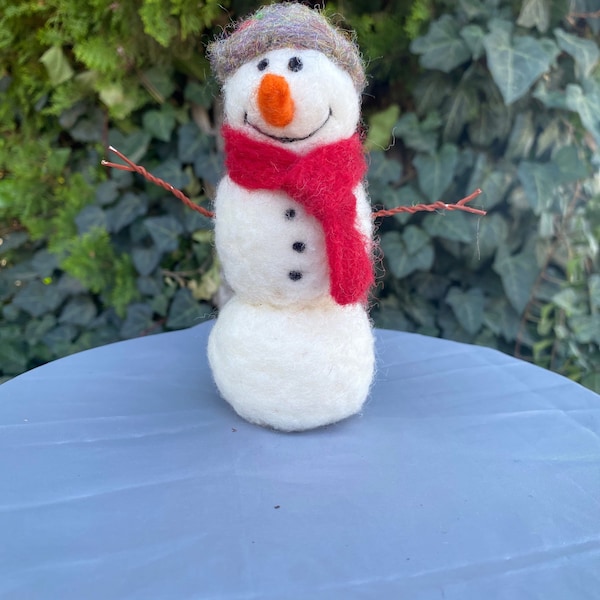 Needle Felt Snowman - Etsy