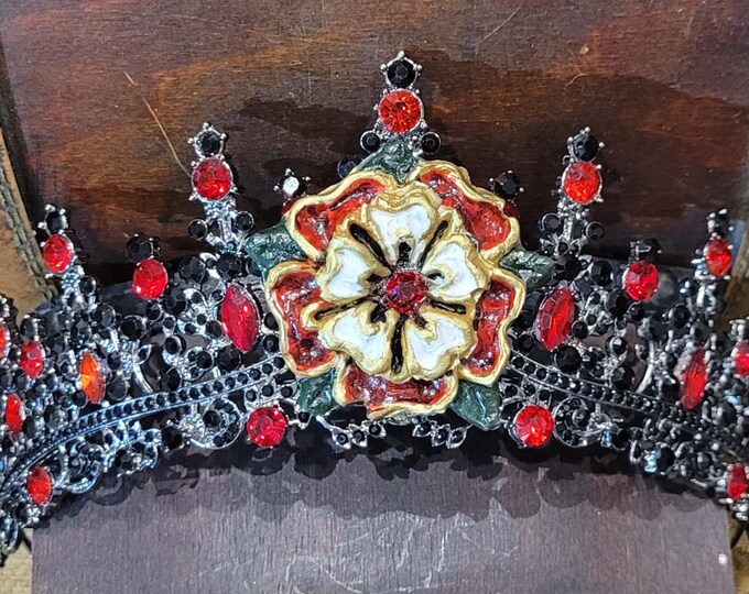 Tudor Rose Queen's Tiara - Etsy
