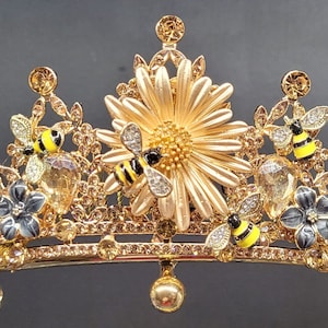 Queen Bee Tiara Varieties - Etsy