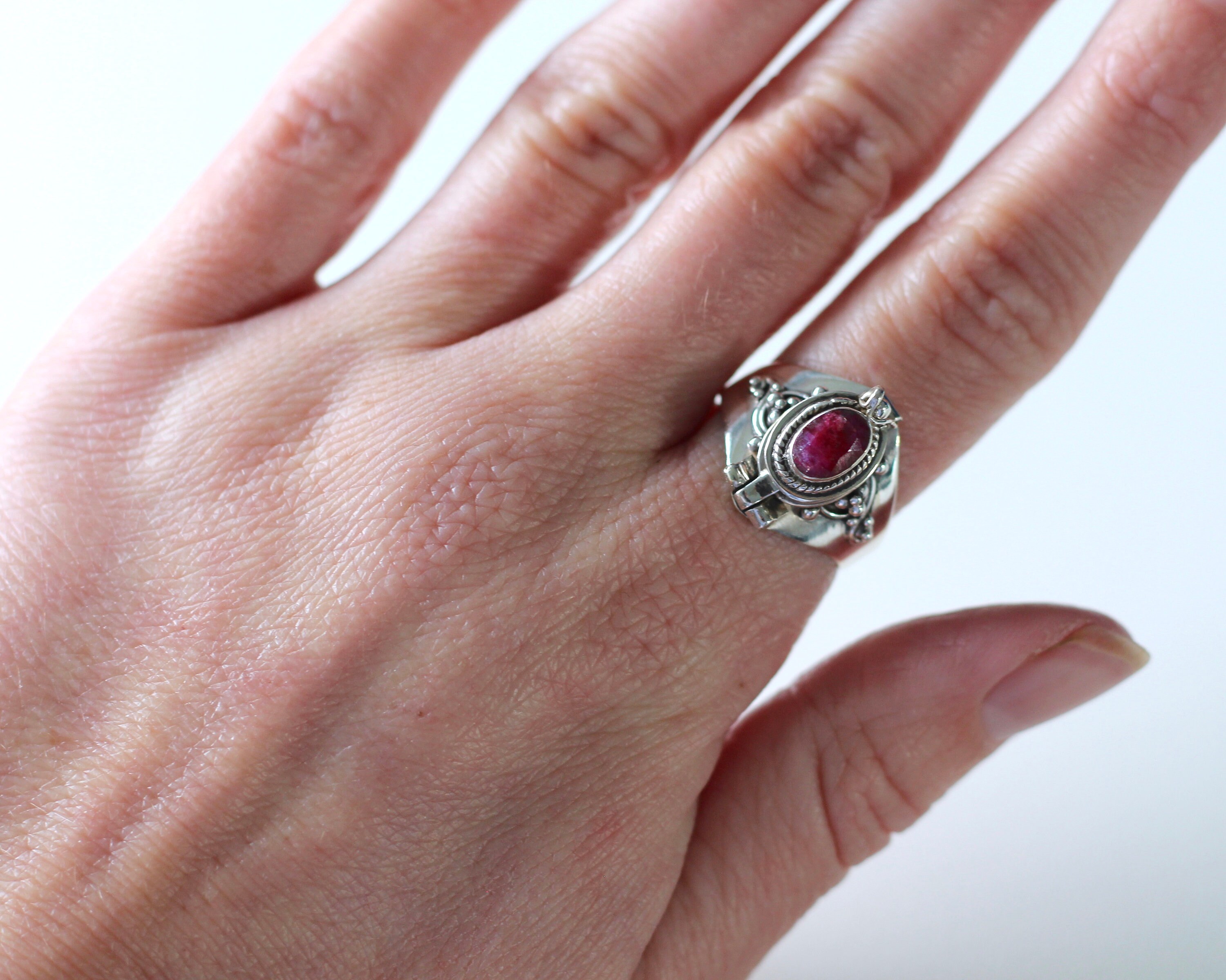 Natural Red Ruby Poison Ring 925 Silver Gemstone Ring - Etsy UK