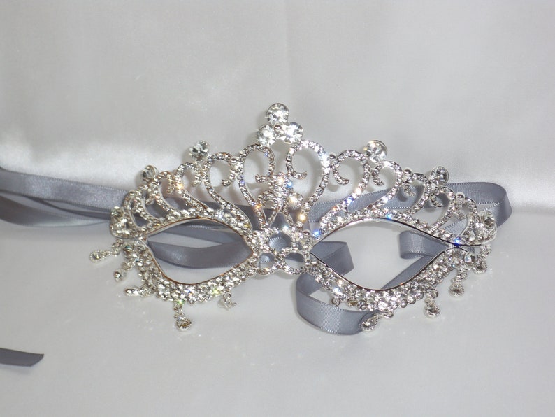 Rhinestone Mask Silver Crystal Mask Bridal Mask Wedding - Etsy