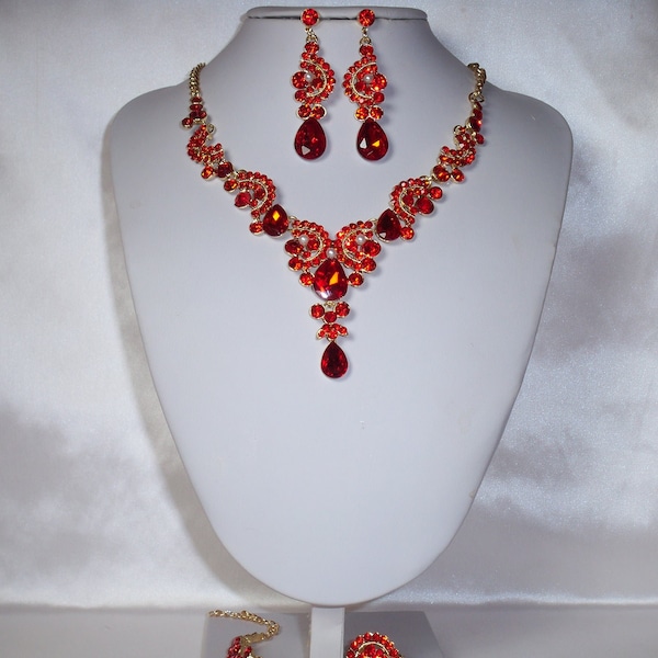 Red Necklace Set - Etsy