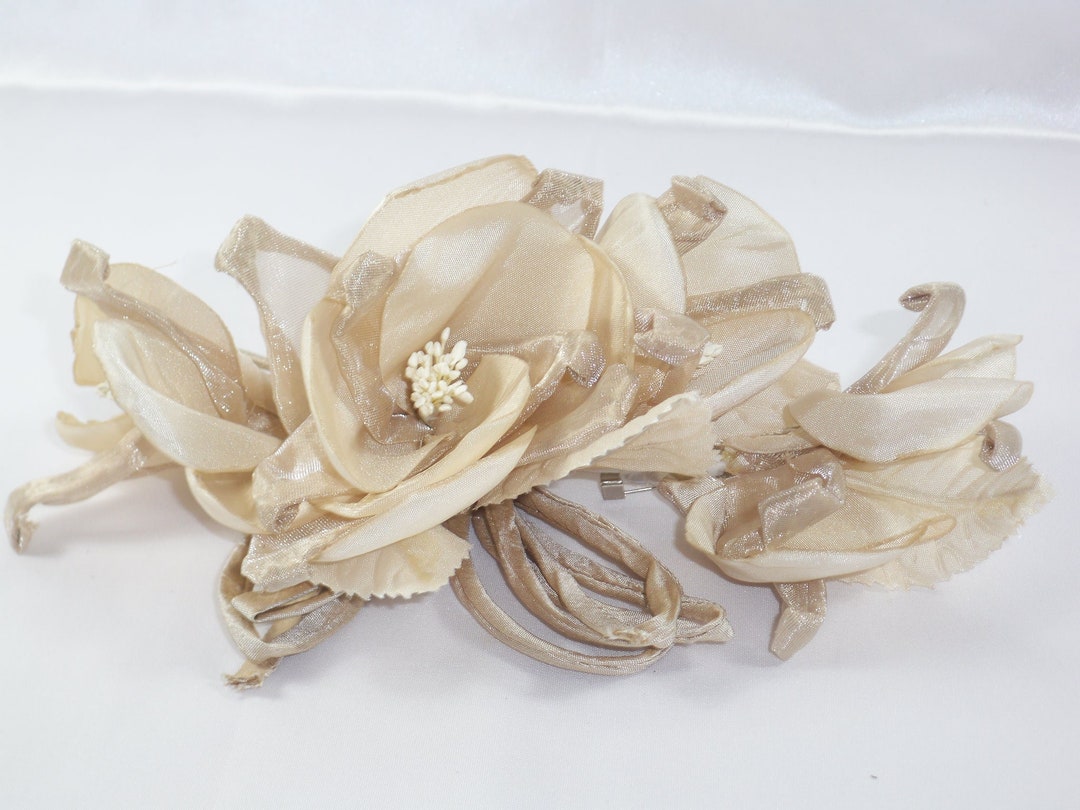 Large Satan Beige/tan Flower Rose Flower Millinery Fabric Flower Brooch ...