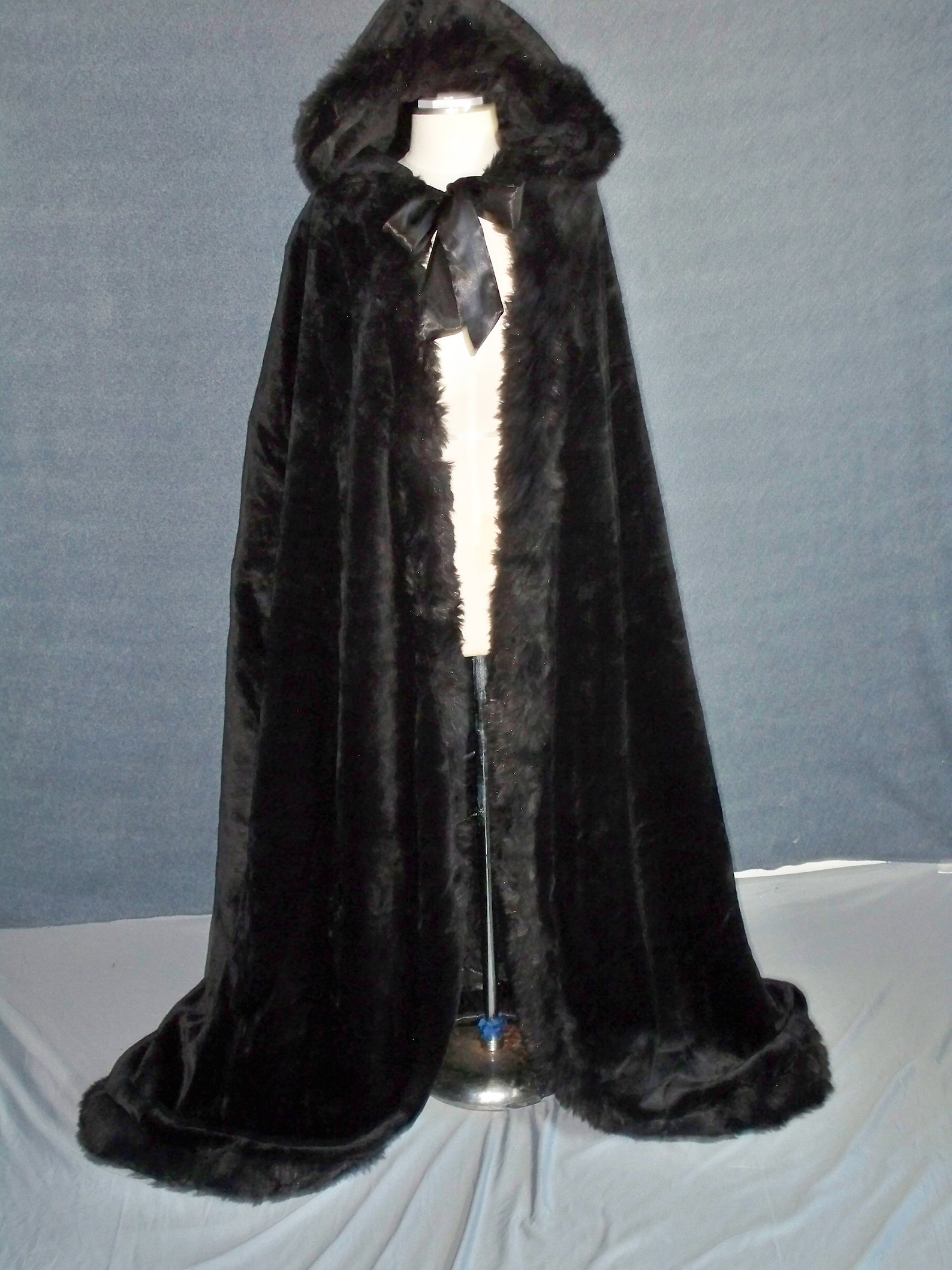 Faux Fur Hooded Cape Faux Fur Bridal Wrap Cape White Wedding - Etsy