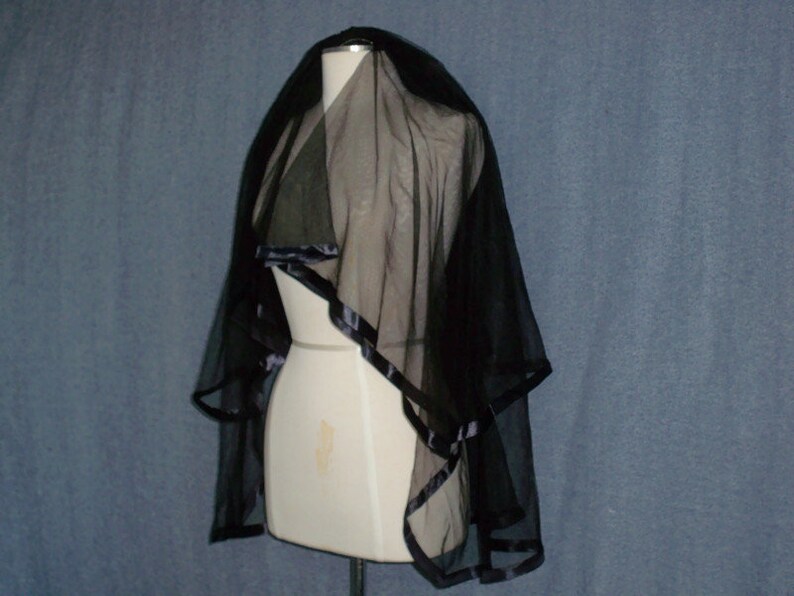 2 Tier Black Veil Goth Veil Gothic Wedding Veil Mourning - Etsy