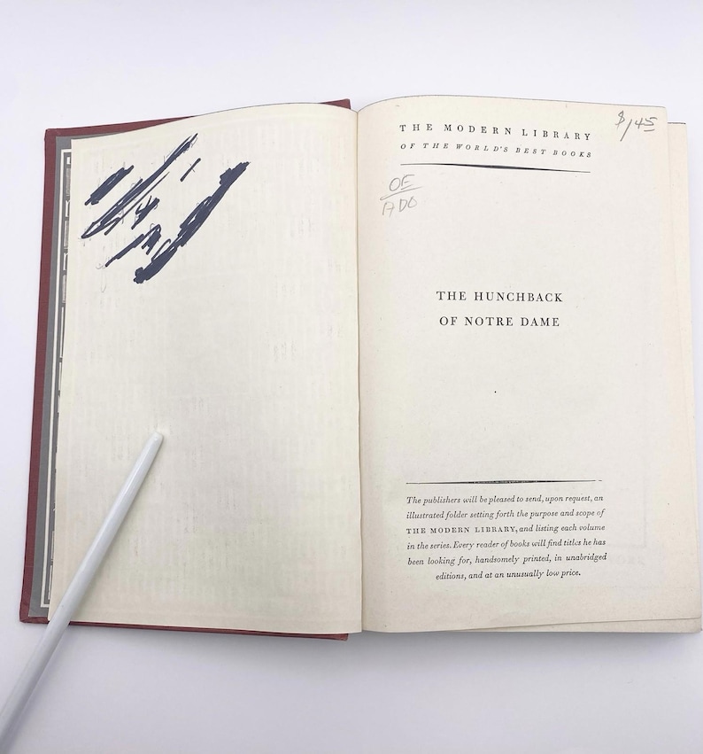 Vintage Book Hunchback of Notre Dame Hardcover: 1940s Modern Library ...