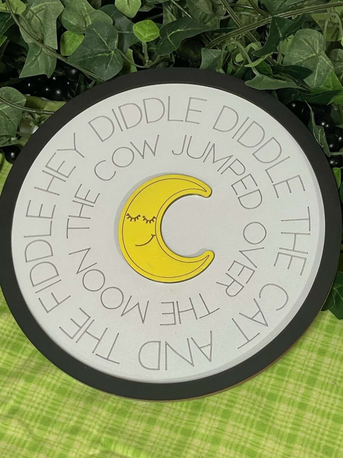 Hey Diddle Diddle Cat and the Fiddle SVG Nursery Round Laser - Etsy