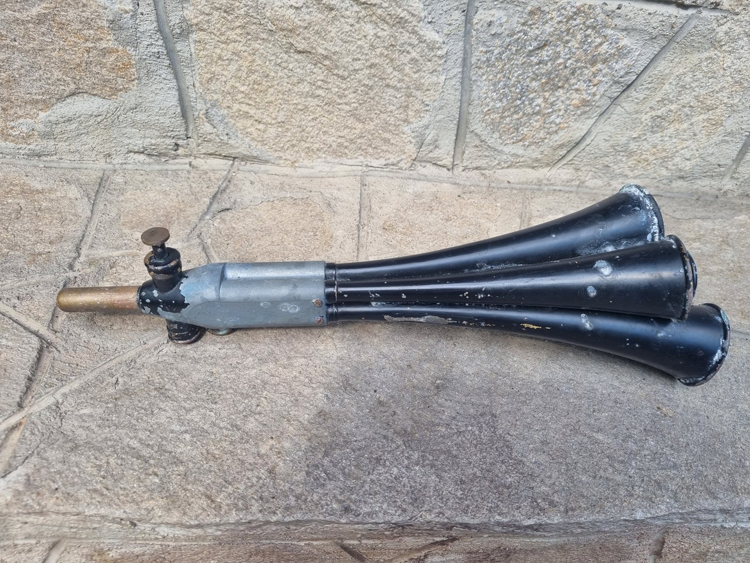 Vintage Germany Musical Instrument Trumpet FANFARE, Antique Copper ...