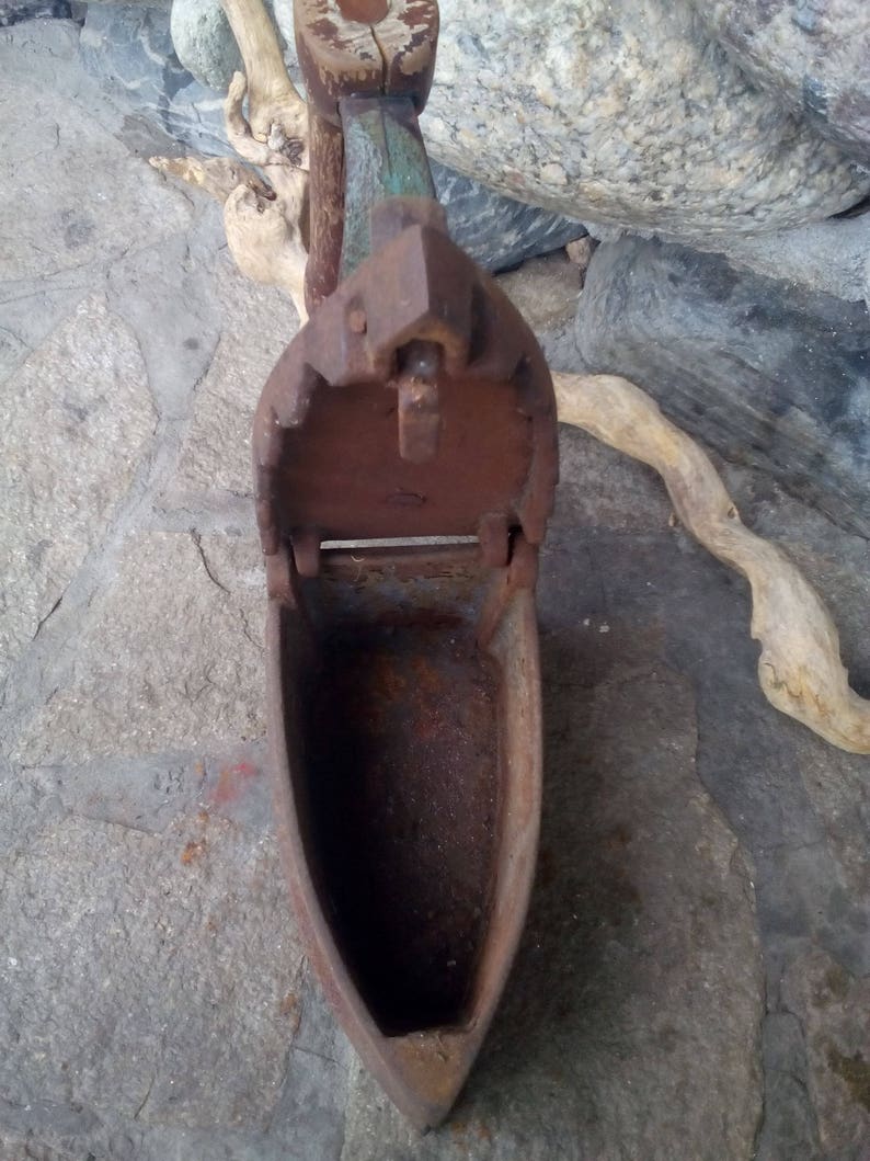 Very Old Iron Vintage Iron 1800's Very Rare Cast Iron - Etsy