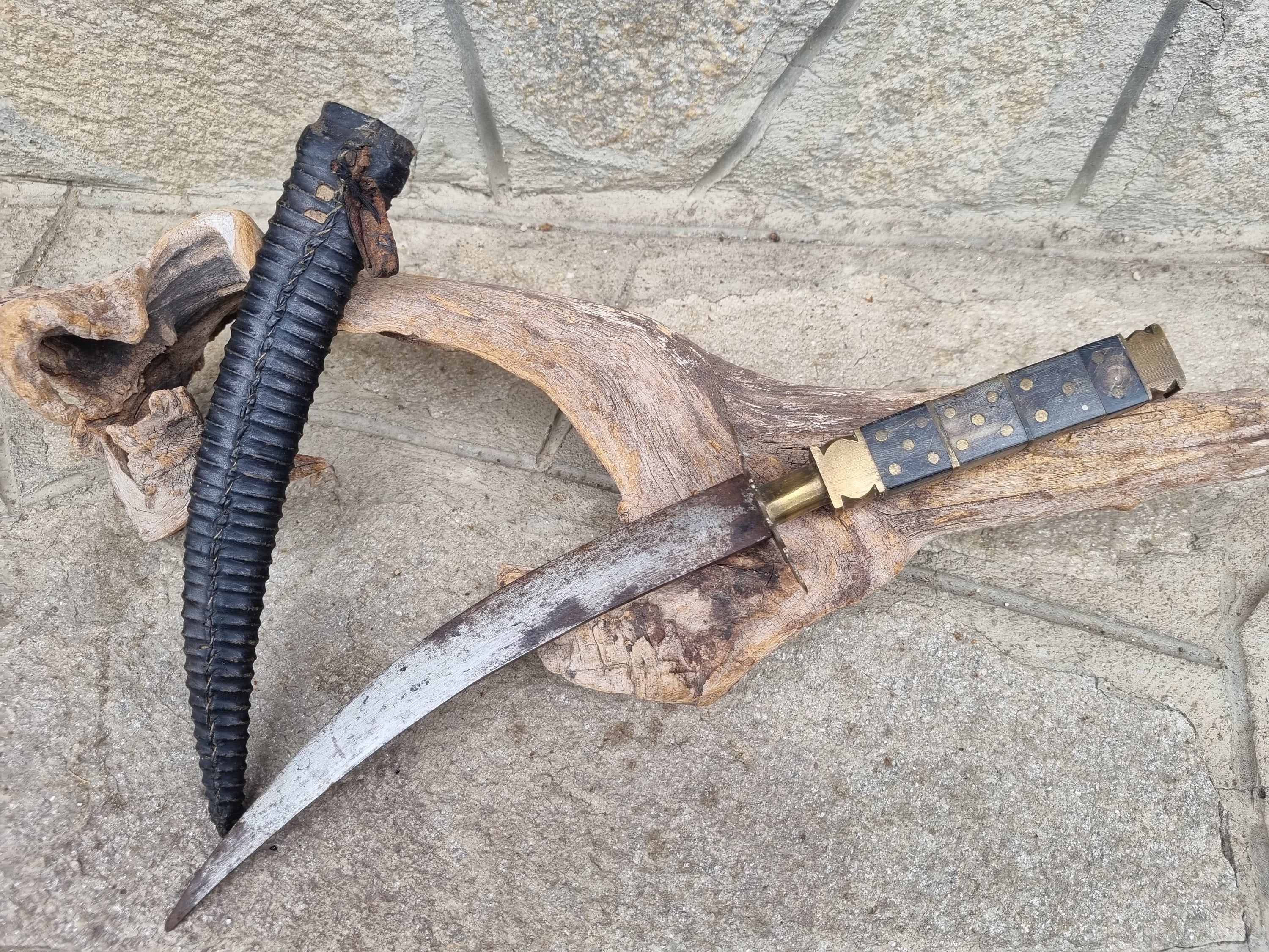 Runescape Iron Knives
