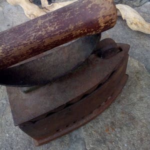 Very Old Iron Vintage Iron 1800's Very Rare Cast Iron Iron Coal ...