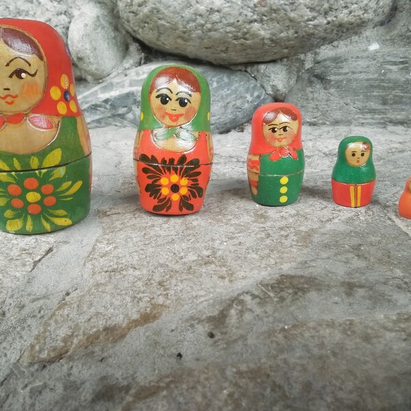 Vintage Old Set of 5 Russian Soviet Wooden Nesting Dolls - Etsy