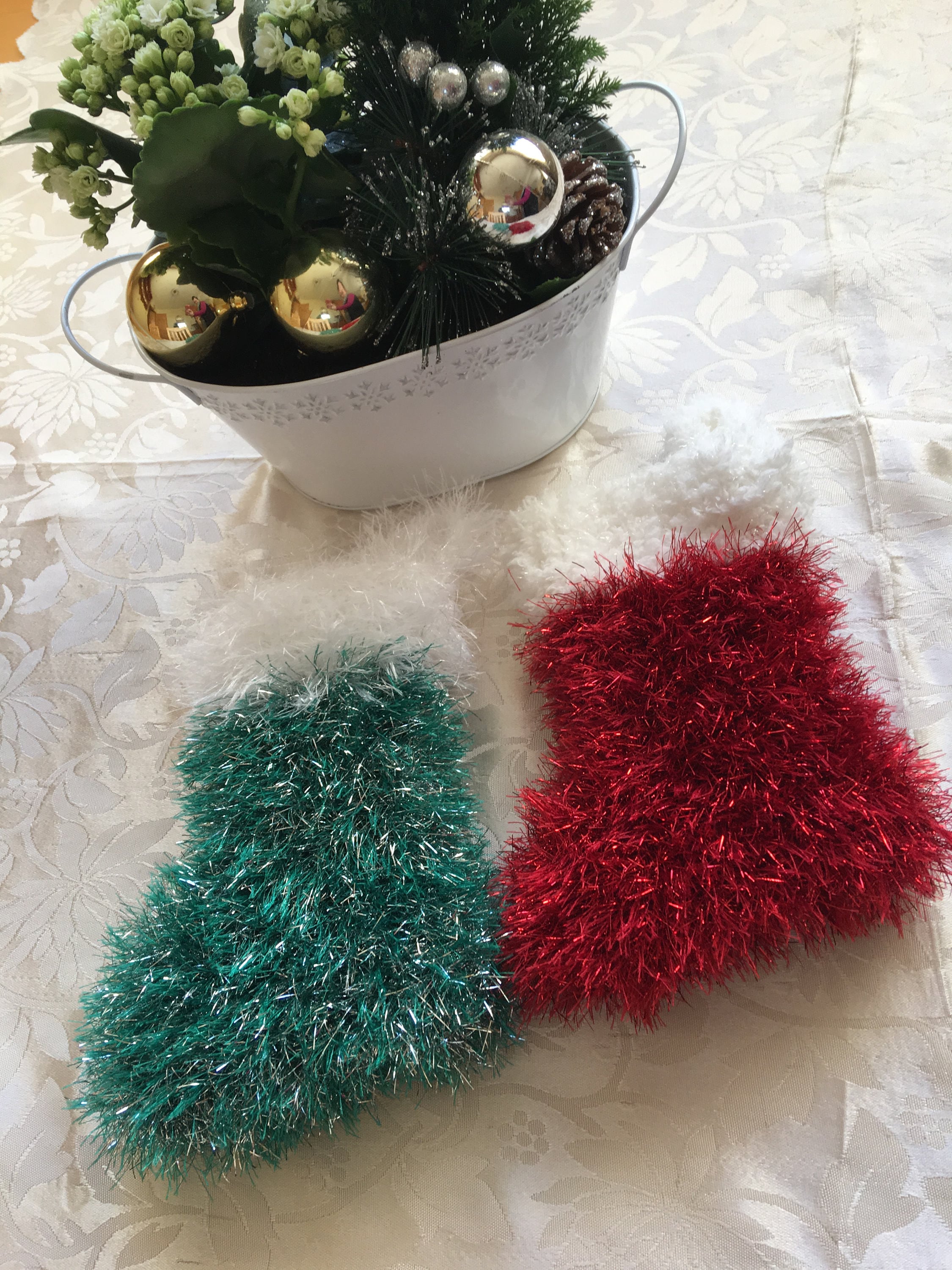 Tinsel Chunky Yarn Christmas Santa Stocking Laminated Knitting | Etsy UK