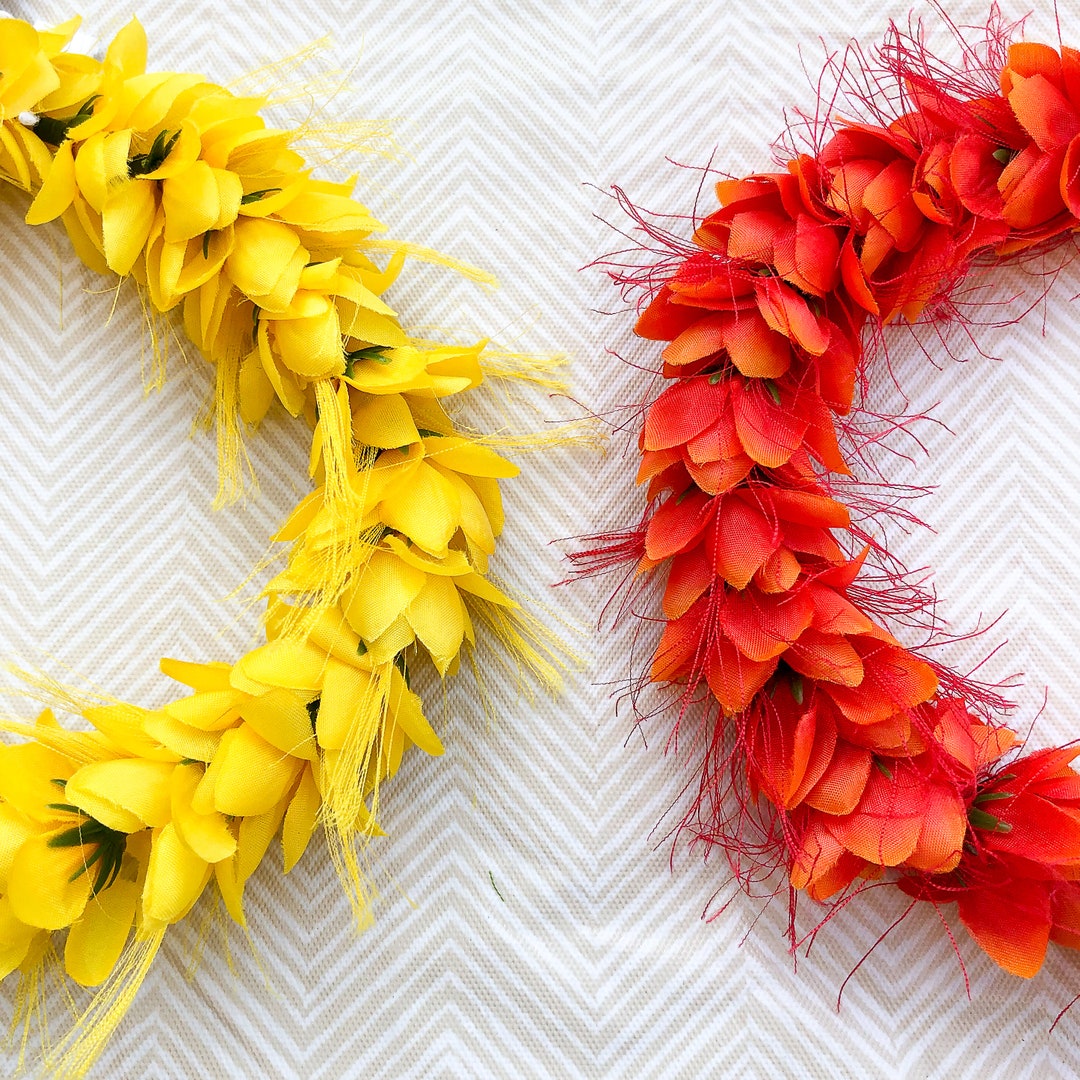 Flower Dog Lei // Orange and Red or Yellow // Hawaiian Ohai Ali'i ...