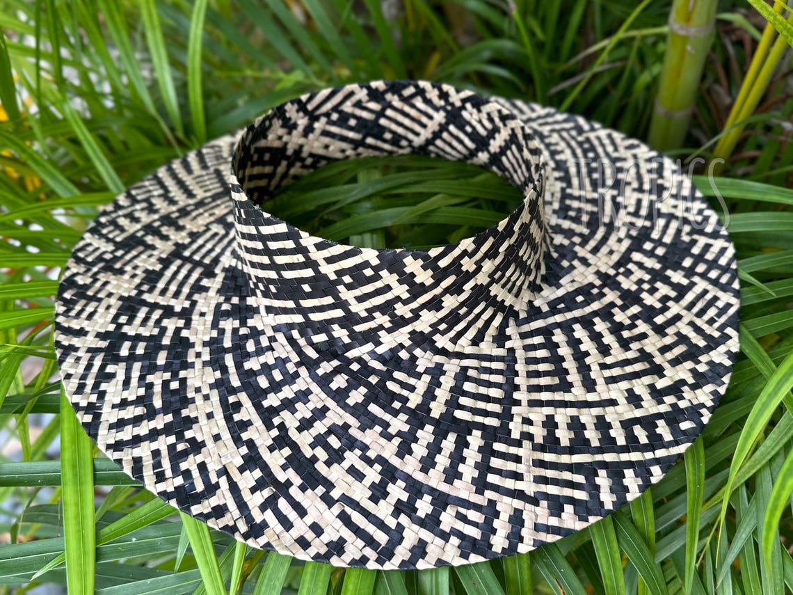Two-tone Black & White “hawaiian” Style Lauhala Hat // Crownless Hat ...