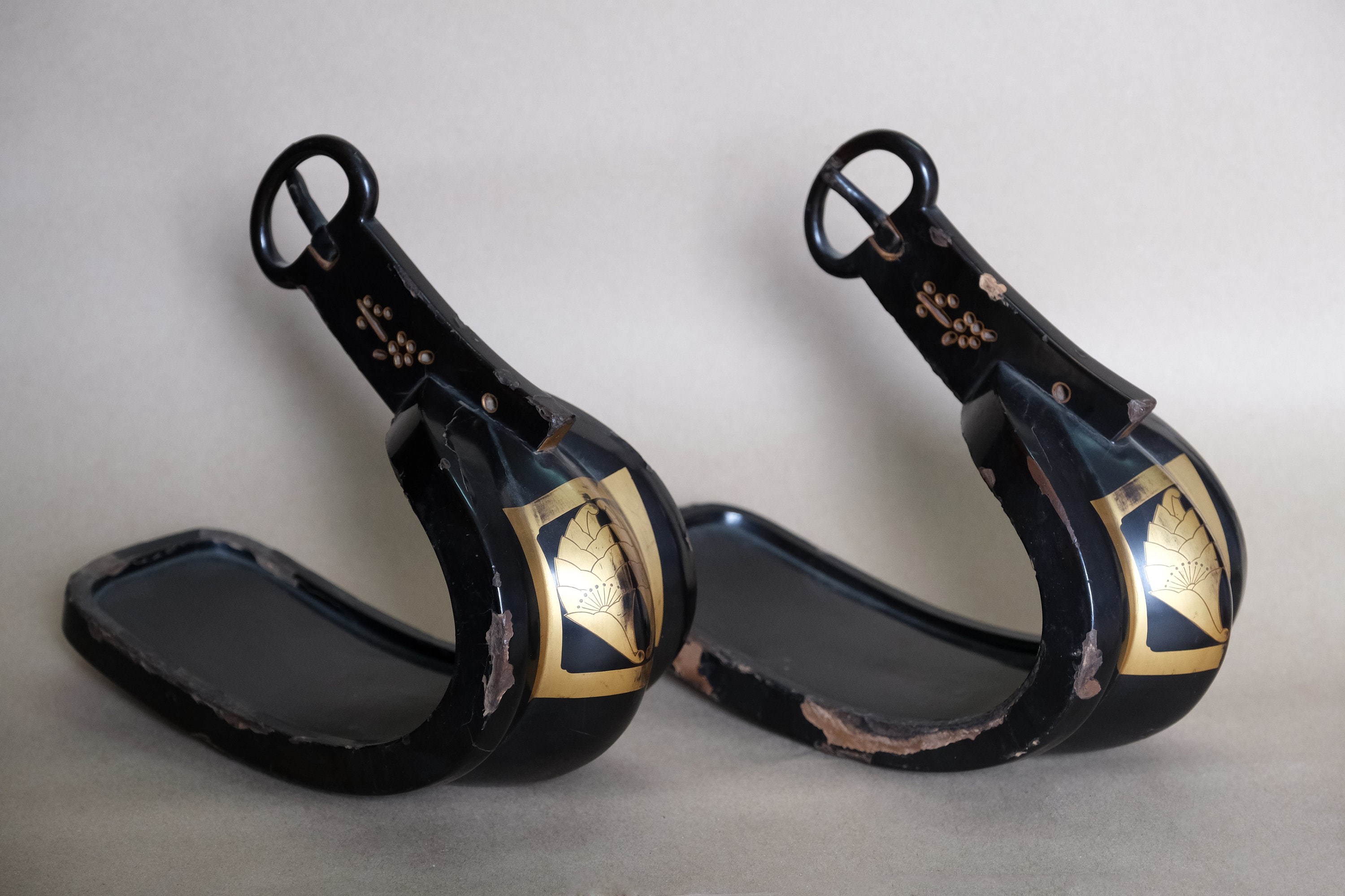 Antique Japanese Black and Gold Swan-shaped Samurai Stirrups Inlaid ...