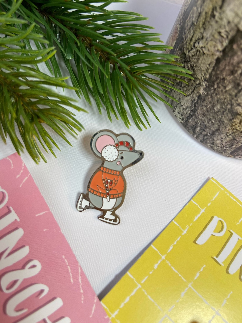 Mice Ice Skating Enamel Pin Gray Mouse Pin Cute Enamel Pin - Etsy