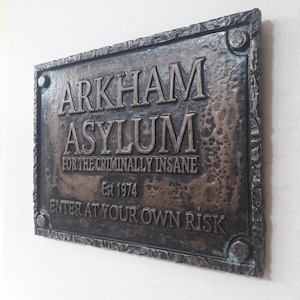 Arkham Wall Plaque - Etsy