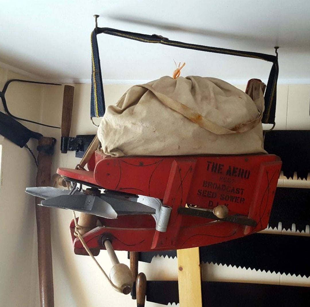 The Aero Broadcast Seed Sower (seed Fiddle) by DLK of Kilmarnock - Etsy