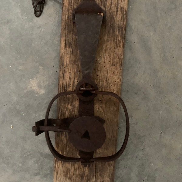 Antique Trapping - Etsy