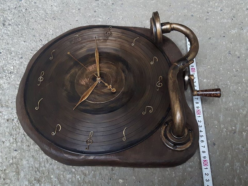 Music Decoration Wall Clock. Upcycled Gramophone Parts Clock. - Etsy