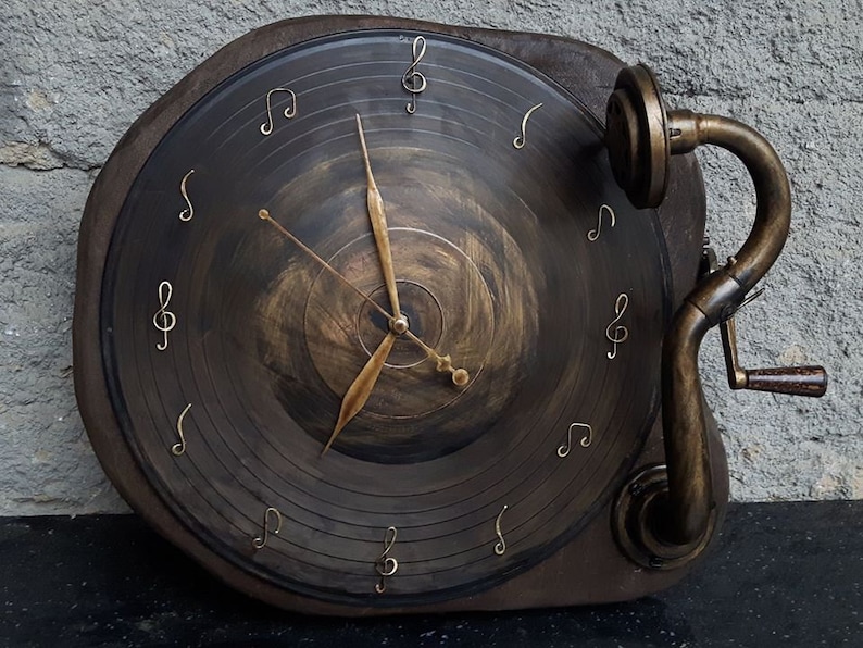 Music Decoration Wall Clock. Upcycled Gramophone Parts Clock. - Etsy