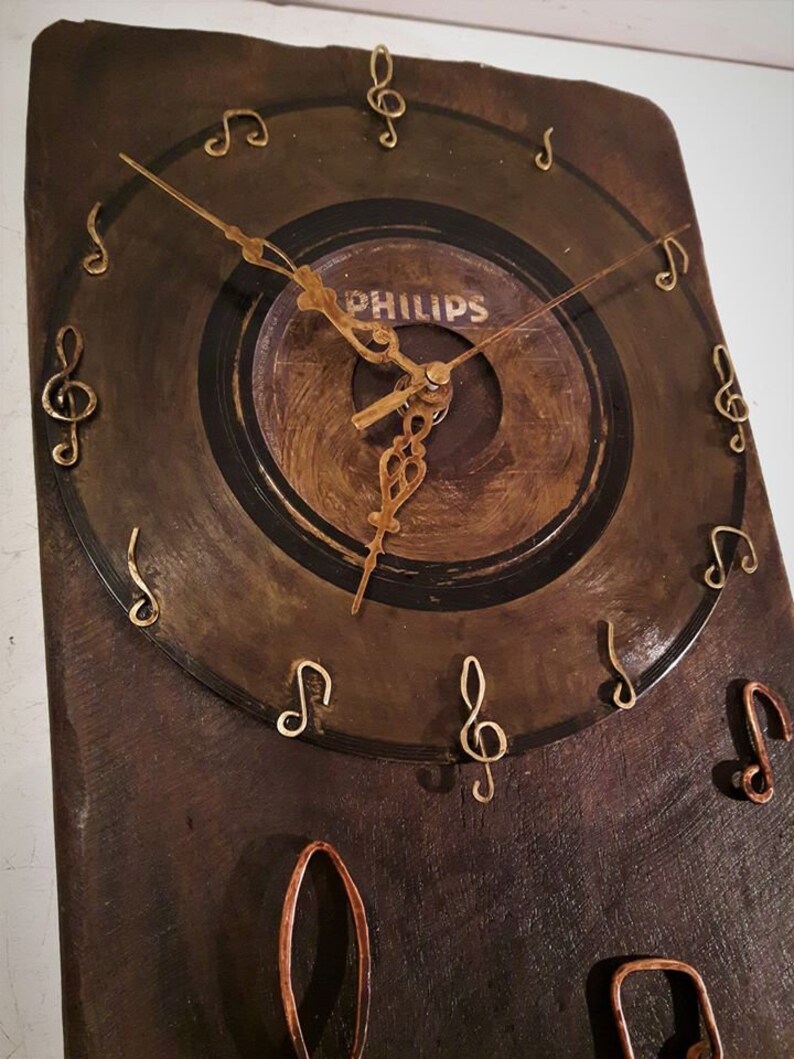 Handmade Wall Clock From Upcycled Turntable and Forged Music Notes - Etsy