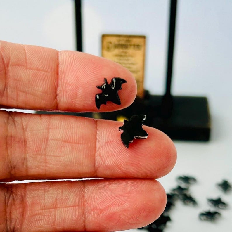Tiny Resin Bat Cabochons - Kawaii Cartoon Embellishments - Etsy