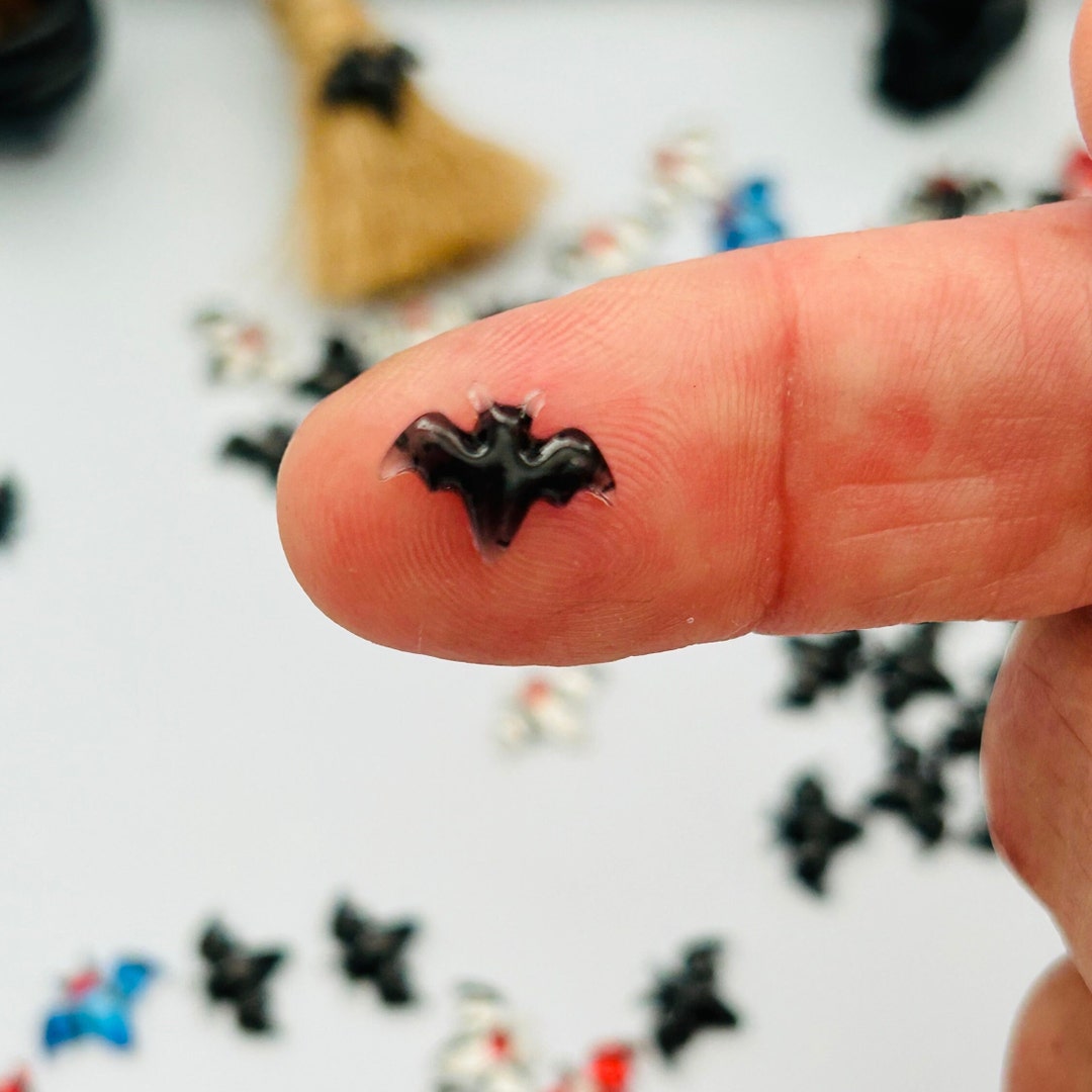 10 Pcs Micro Tiny Bats. Mini Kawaii Cartoon Flat Back Resin Bats. - Etsy