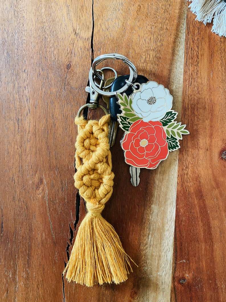 Macramé Boho Keychain NEW COLORS Purse Accessory Macrame Boho Macramé ...