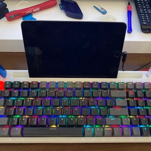 Keychron K4 wireless keyboard outer Bezel caddy usb tablet | Etsy